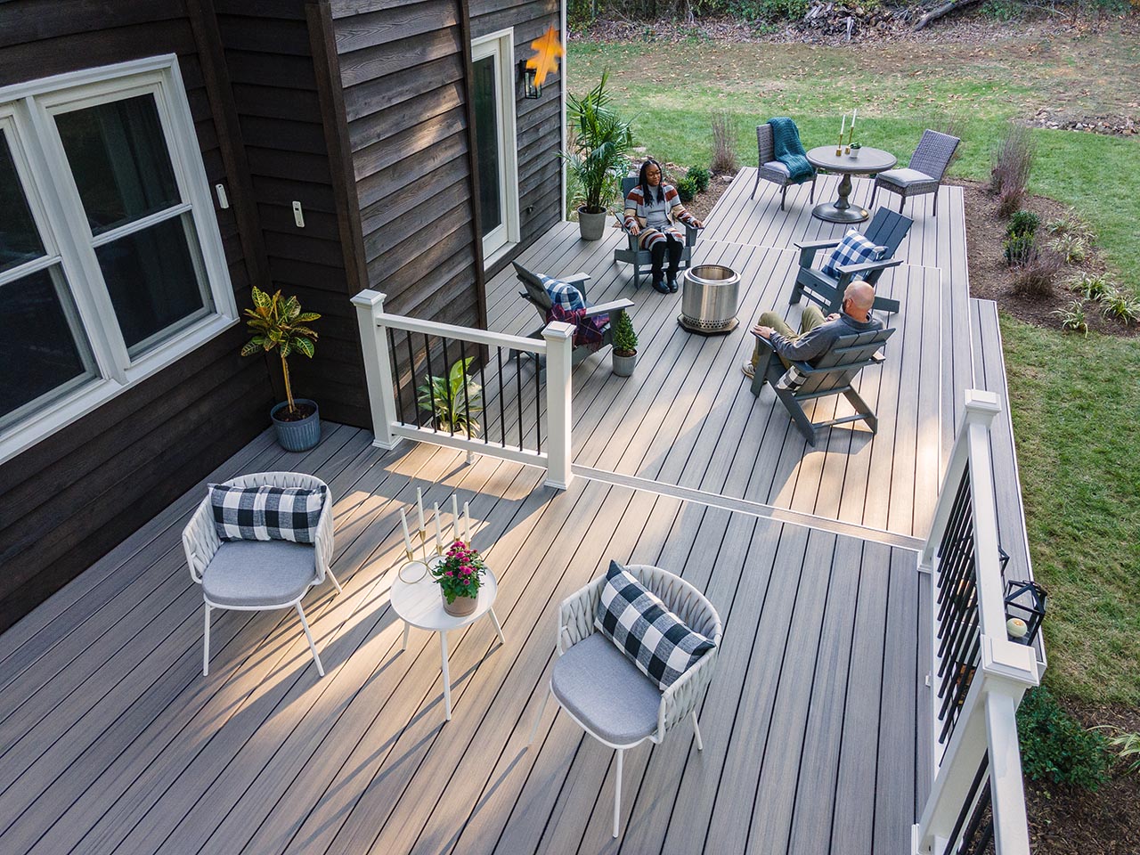 Before & After: Wood to Composite Deck Remodel | Trex | Trex